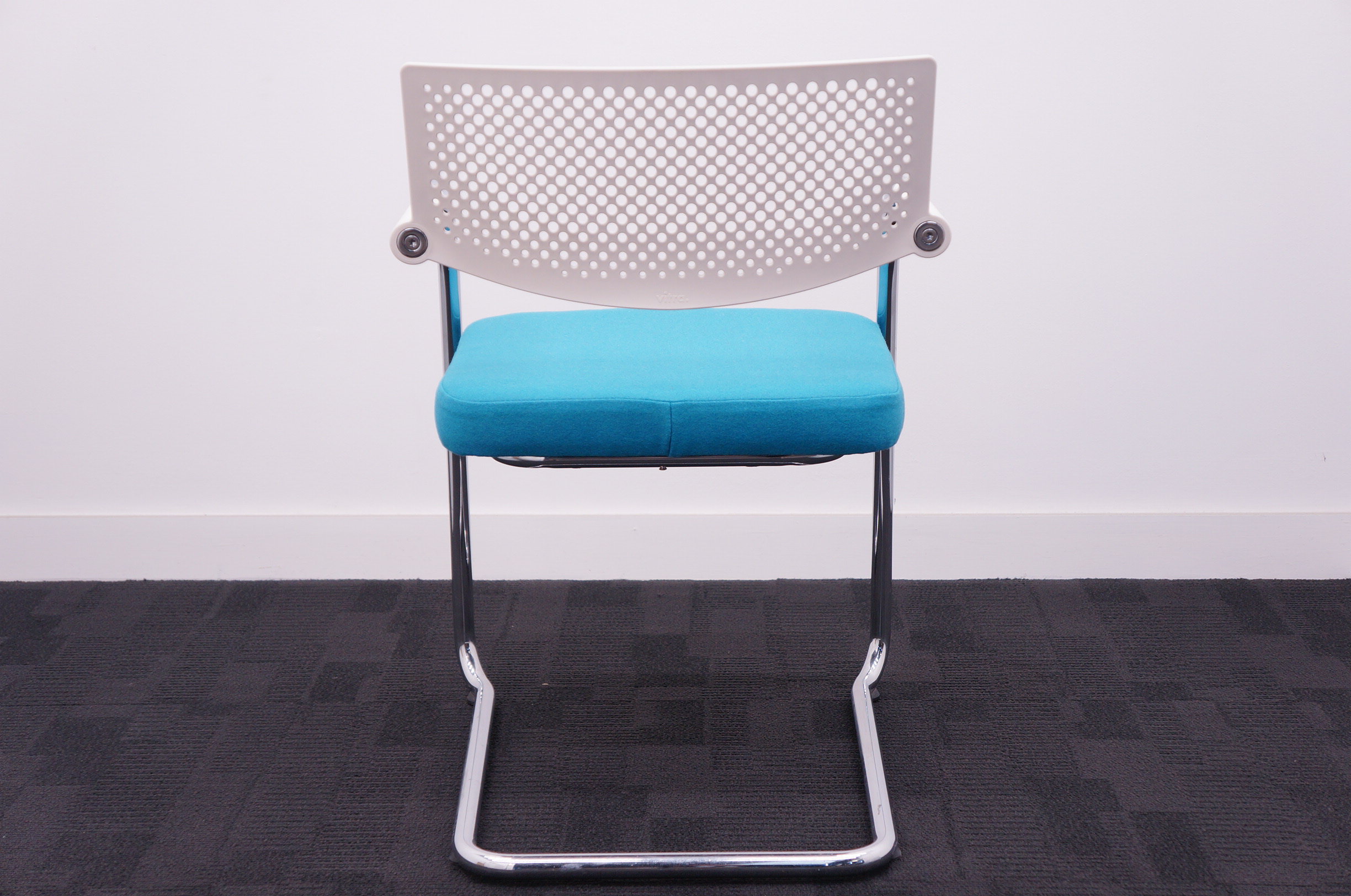 Vitra Visavis 2 Static Meeting Chair - White Backrest - Synergy Engage ...