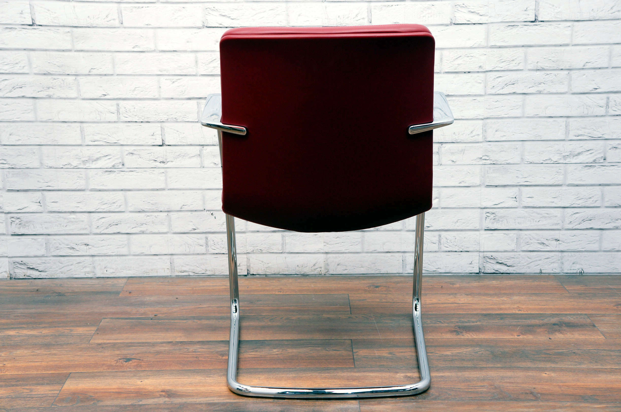 Orangebox Calder-MBC Meeting Chair - Office Resale
