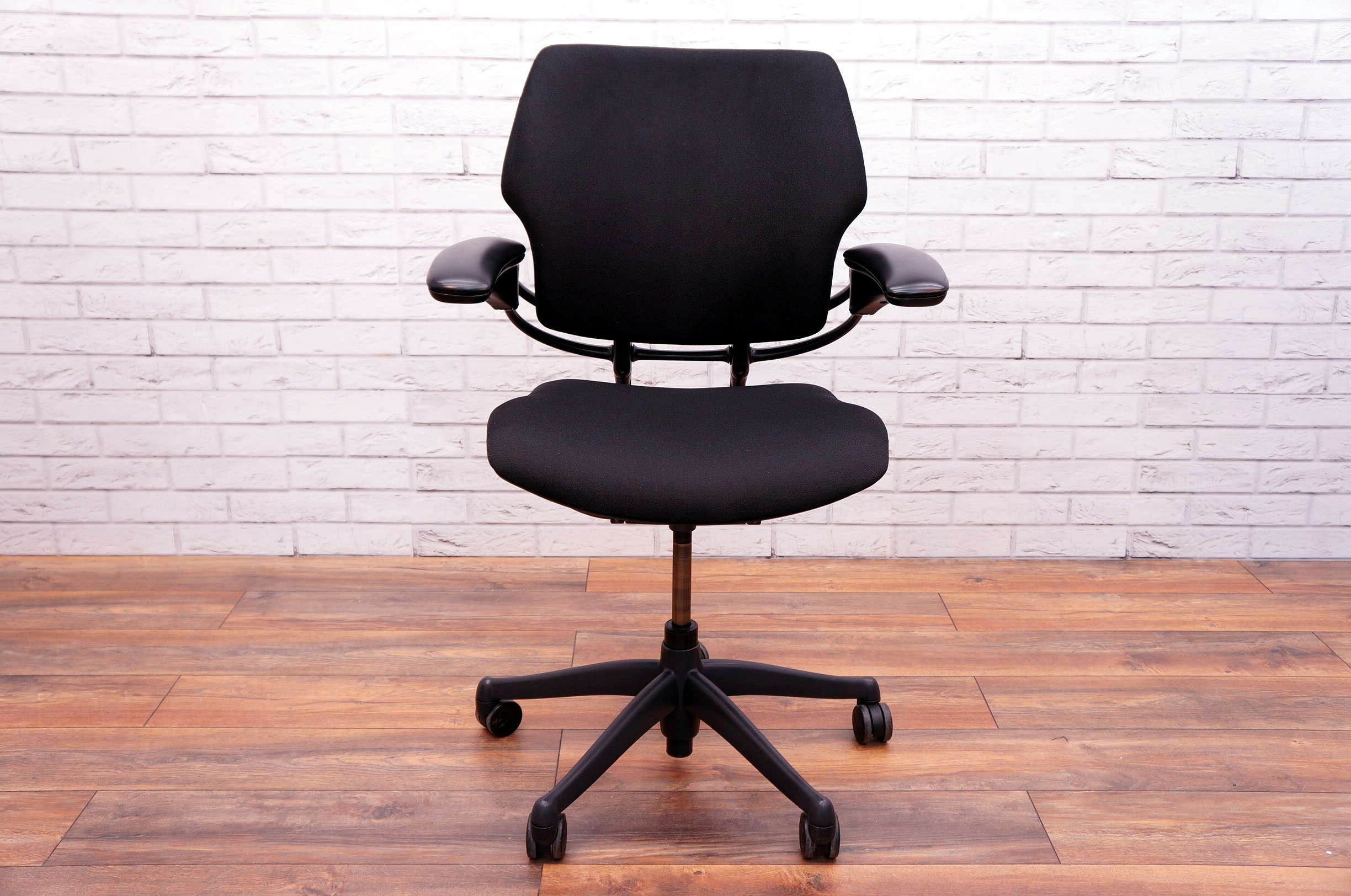 Humanscale Freedom Low Back Task Chair - Office Resale